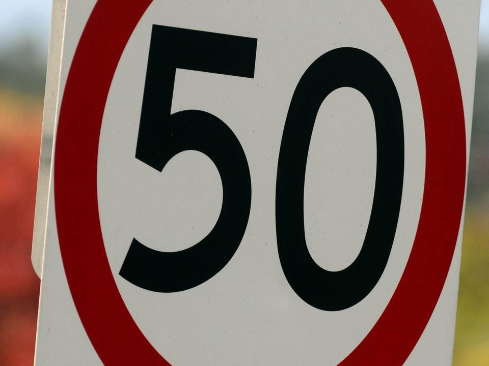 Speed limit reduction on Enmore Street, Manoora | Mirage News
